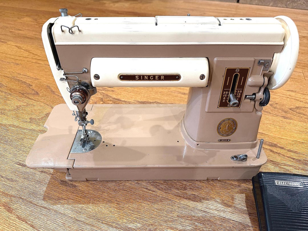 Vintage 1950’s Singer Model 301A Sewing Machine - Etsy