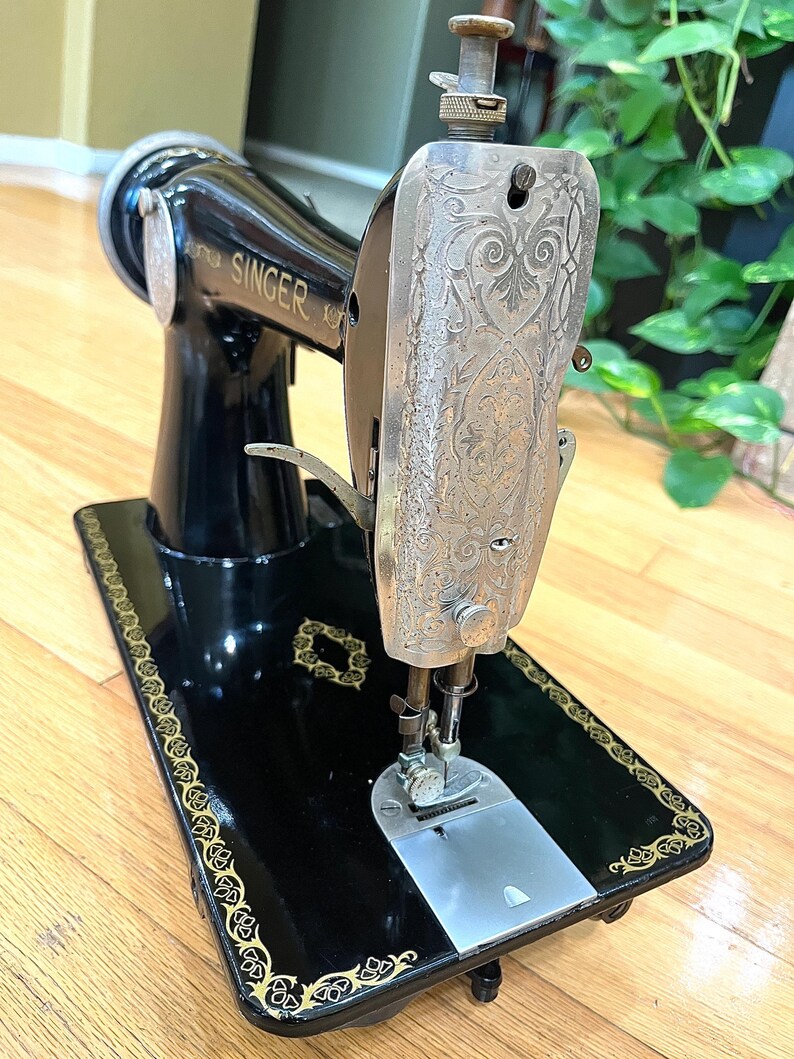 Vintage 1916 Singer Model 66 Treadel Sewing Machine - Etsy