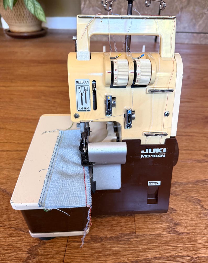 Vintage JUKI Model 104N Serger - Etsy
