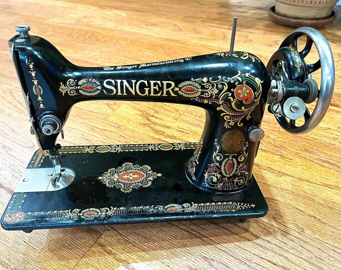 Vintage 1921 Singer Model 66 Red Eye Treadel Sewing Machine - Etsy