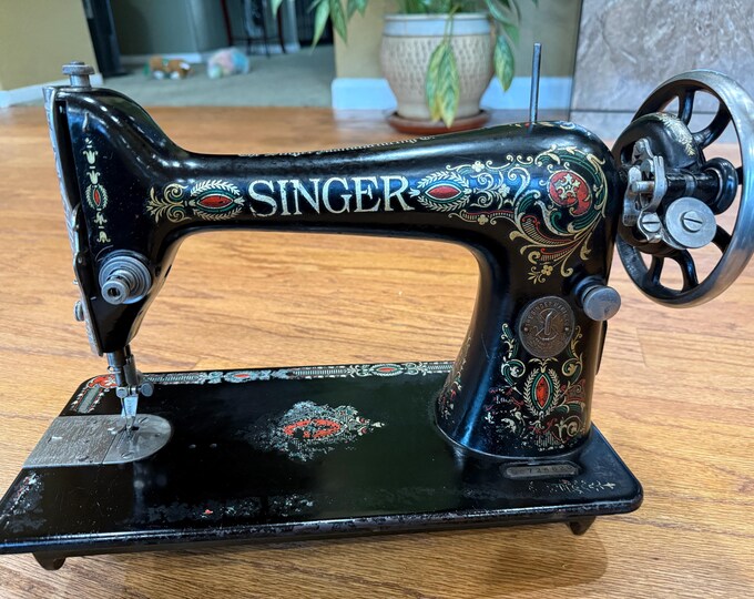 Vintage 1921 Singer Model 66-1 Red Eye Sewing Machine - Etsy