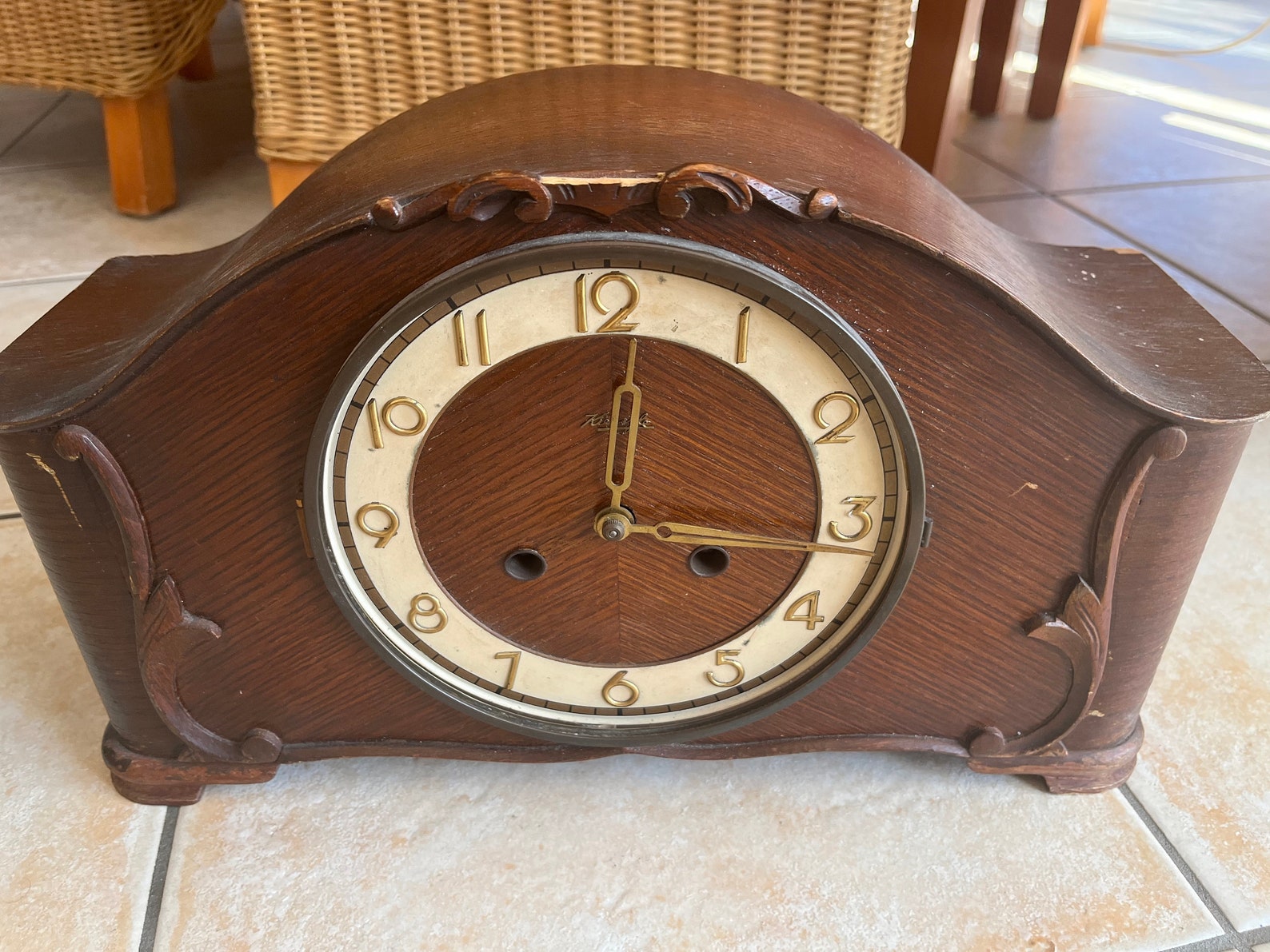 Vintage Mantelpiece / Mantle Pendulum Clock From the 1950s - Etsy