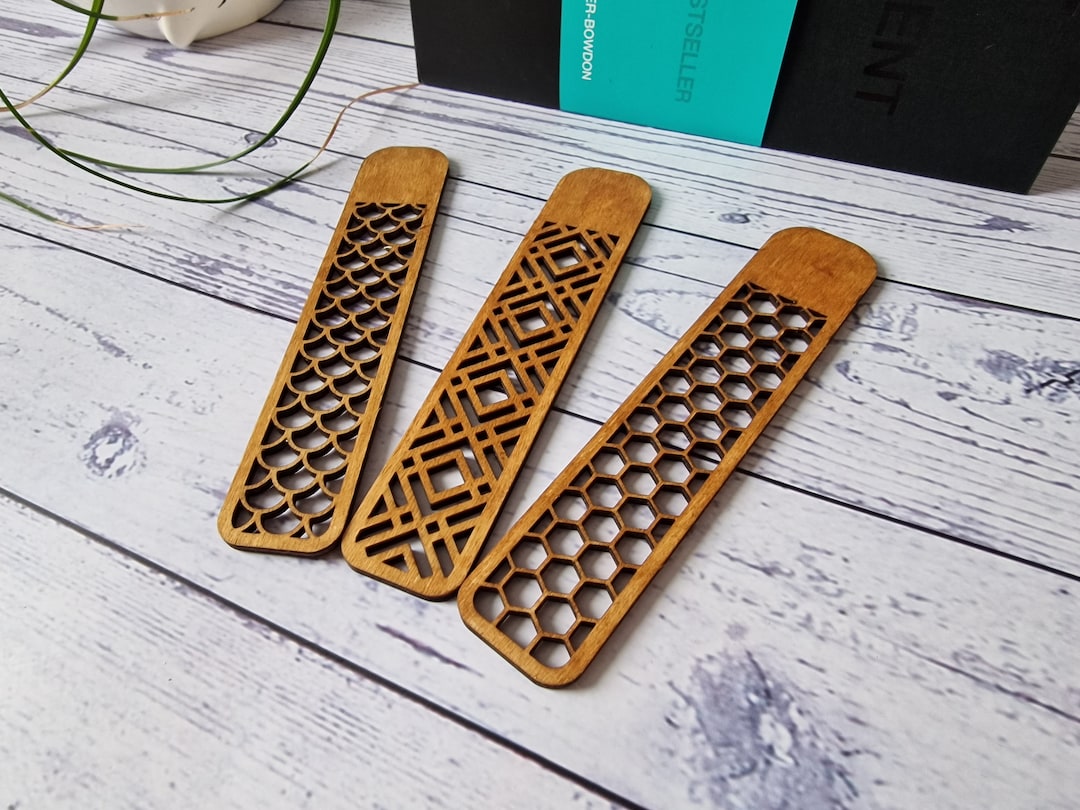 Personalised Wooden Book Markers Set of 3 - Etsy