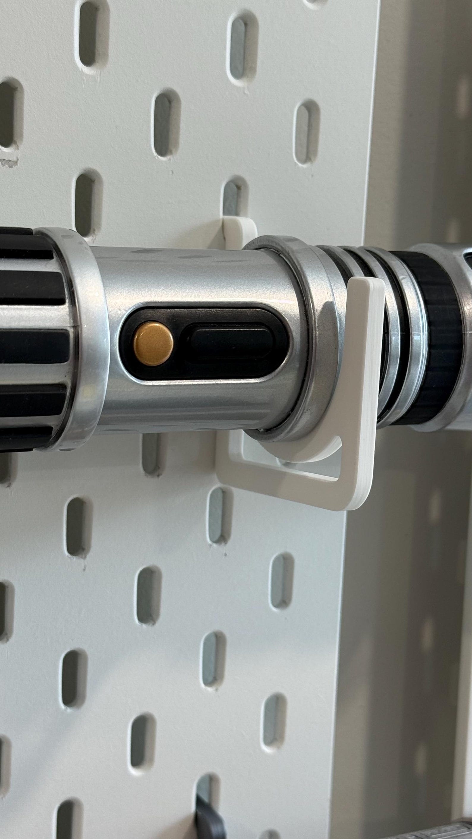 SKÅDIS Lightsaber Hilt & Blade Mount: Galaxy's Edge Display Hooks - Etsy