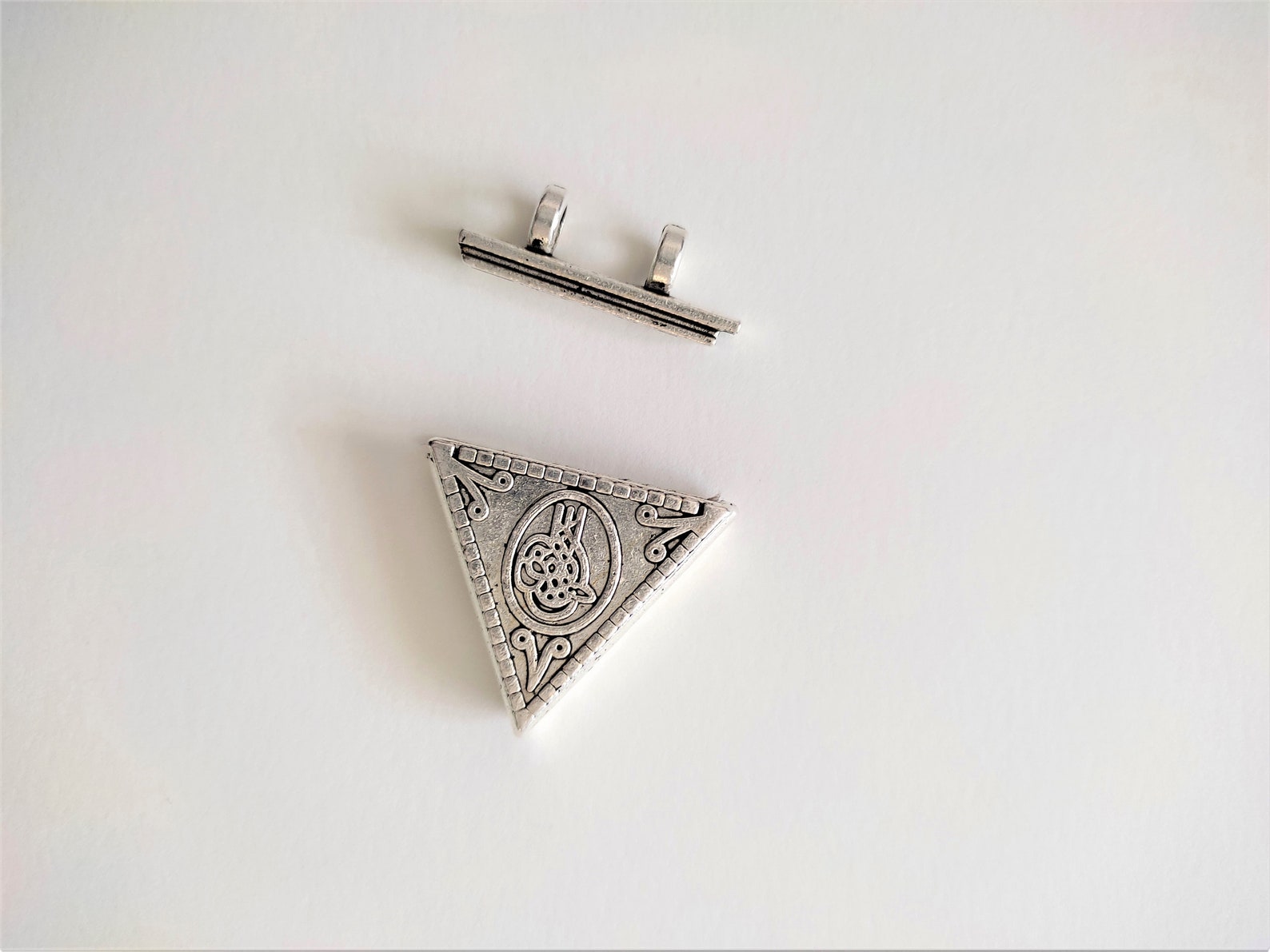 Secret Box, Prayer Box, Ethnic Pendents, Amulet Pendent, Silver ...