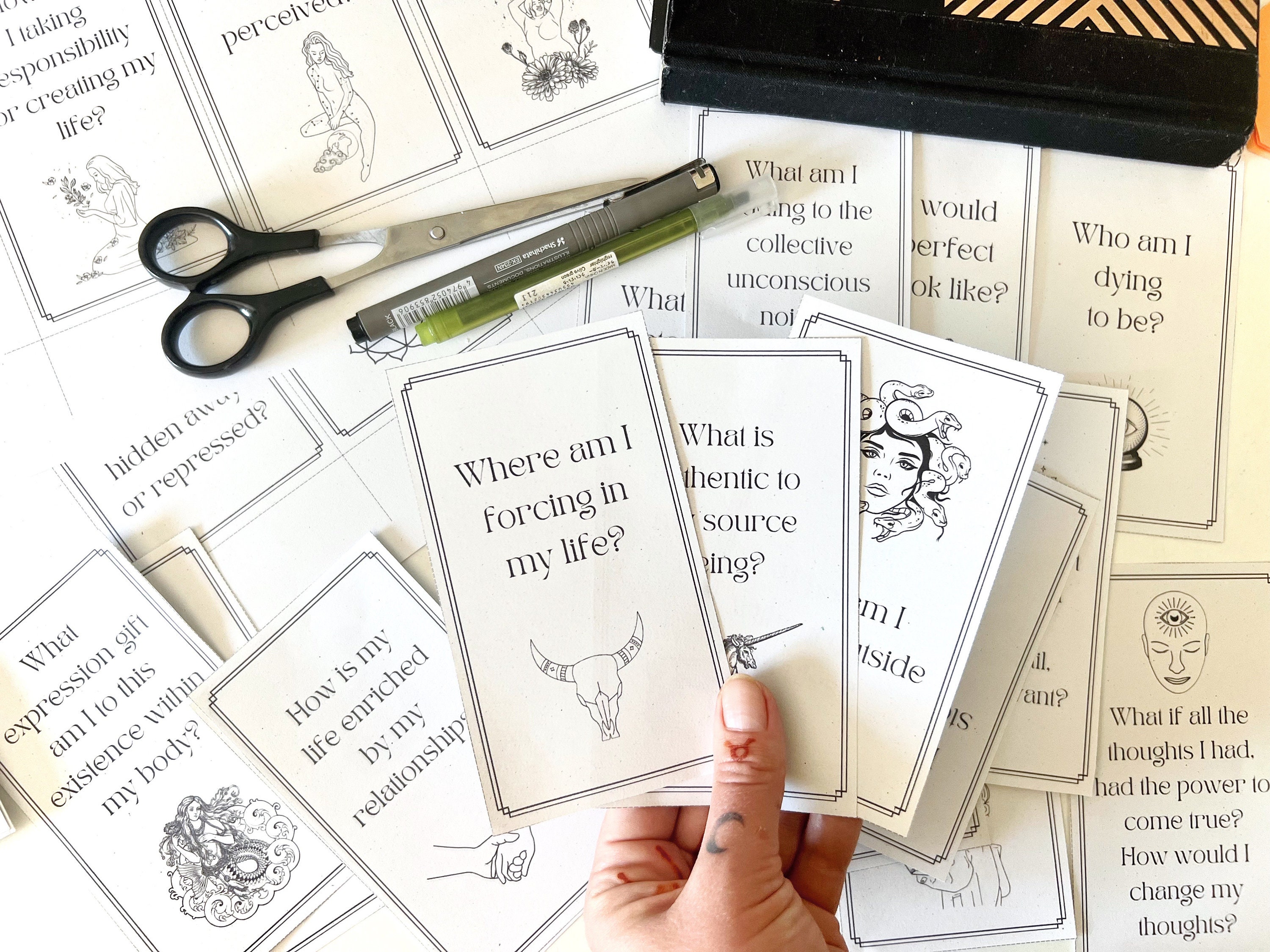 60 Digital Daily Question Cards for Journaling Self-discovery, Deep ...