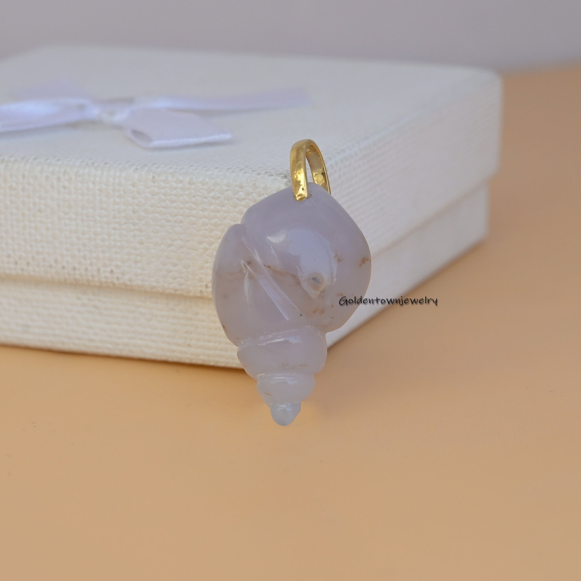 Gemstone Shell Pendant, Designer Shell, Beach Sea Shell Pendant, Gold ...