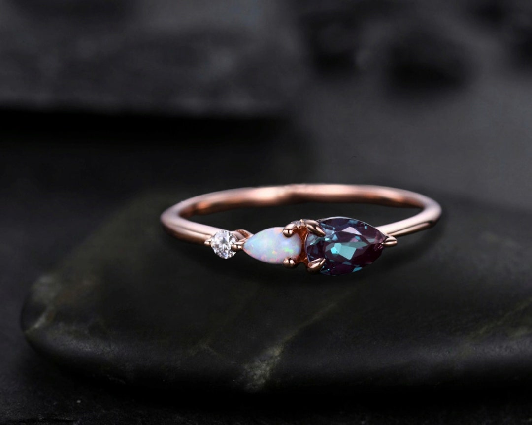 Vintage Alexandrite Opal Engagement Ring Pear Cut Alexandrite ...