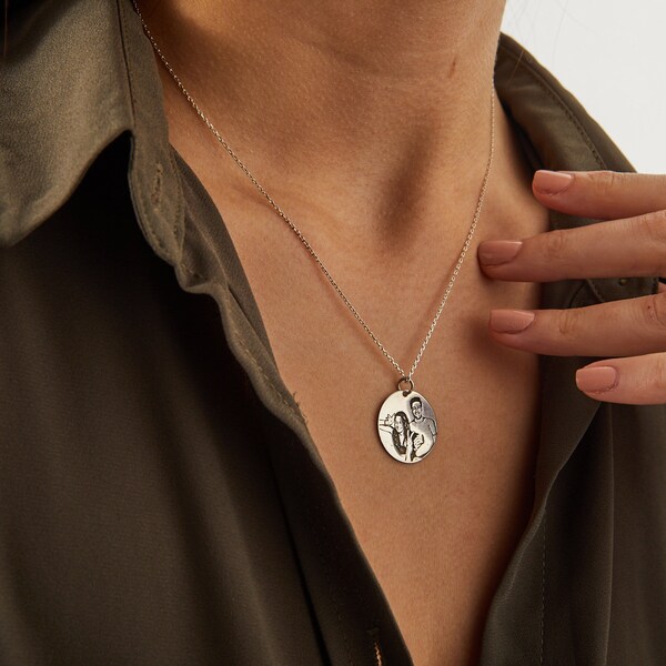 Personalized Photo Necklace - Etsy