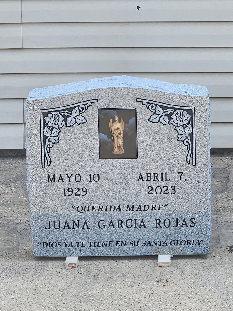 Oval Pictures for Headstones | Ceramic Headstone Photos | Porcelain ...