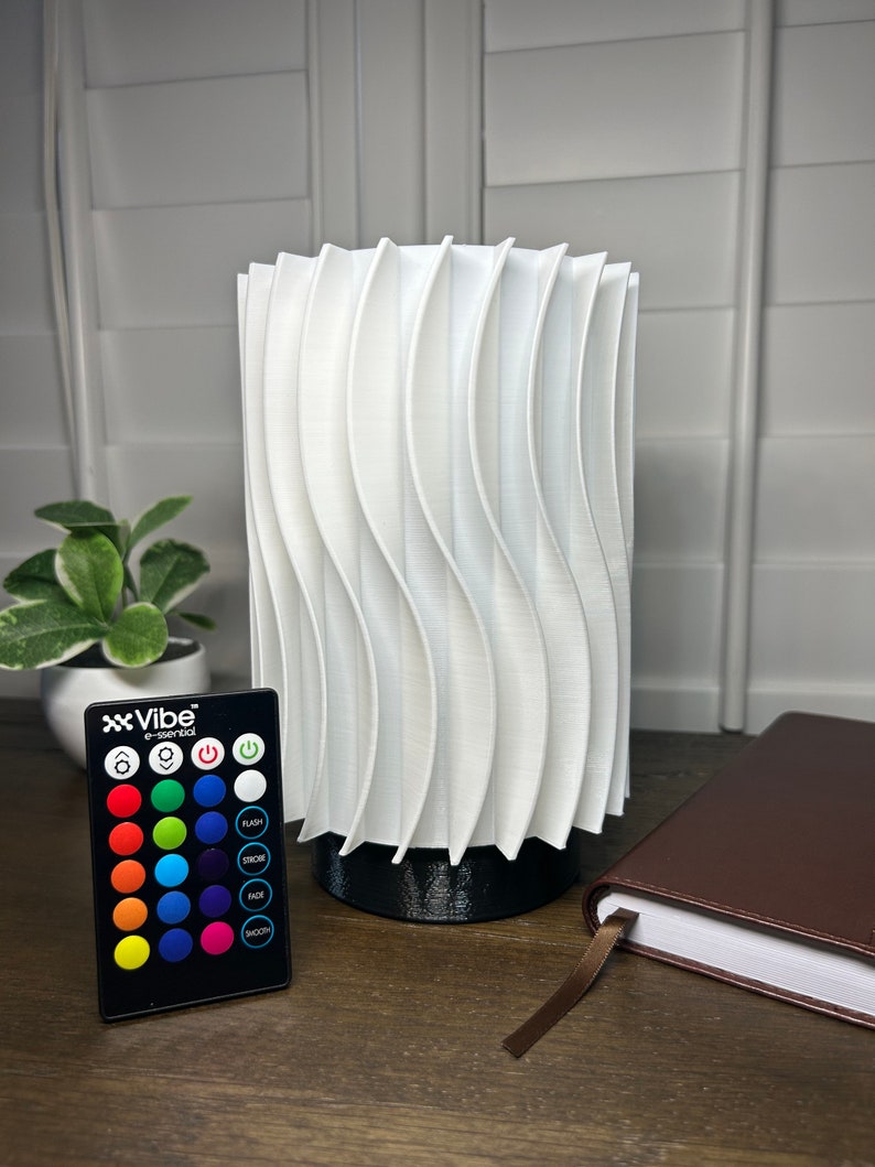 3D Printed LED Desk Lamp - Etsy