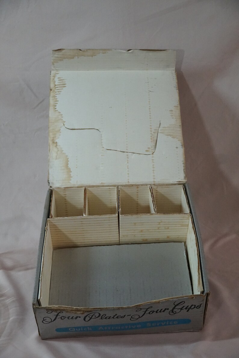 Vintage 1950s Glass Hospitality Snack Set, 4 Plates 4 Cups - Etsy