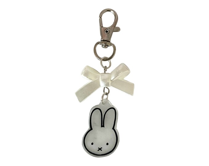 White Bow Miffy Keychain - Etsy