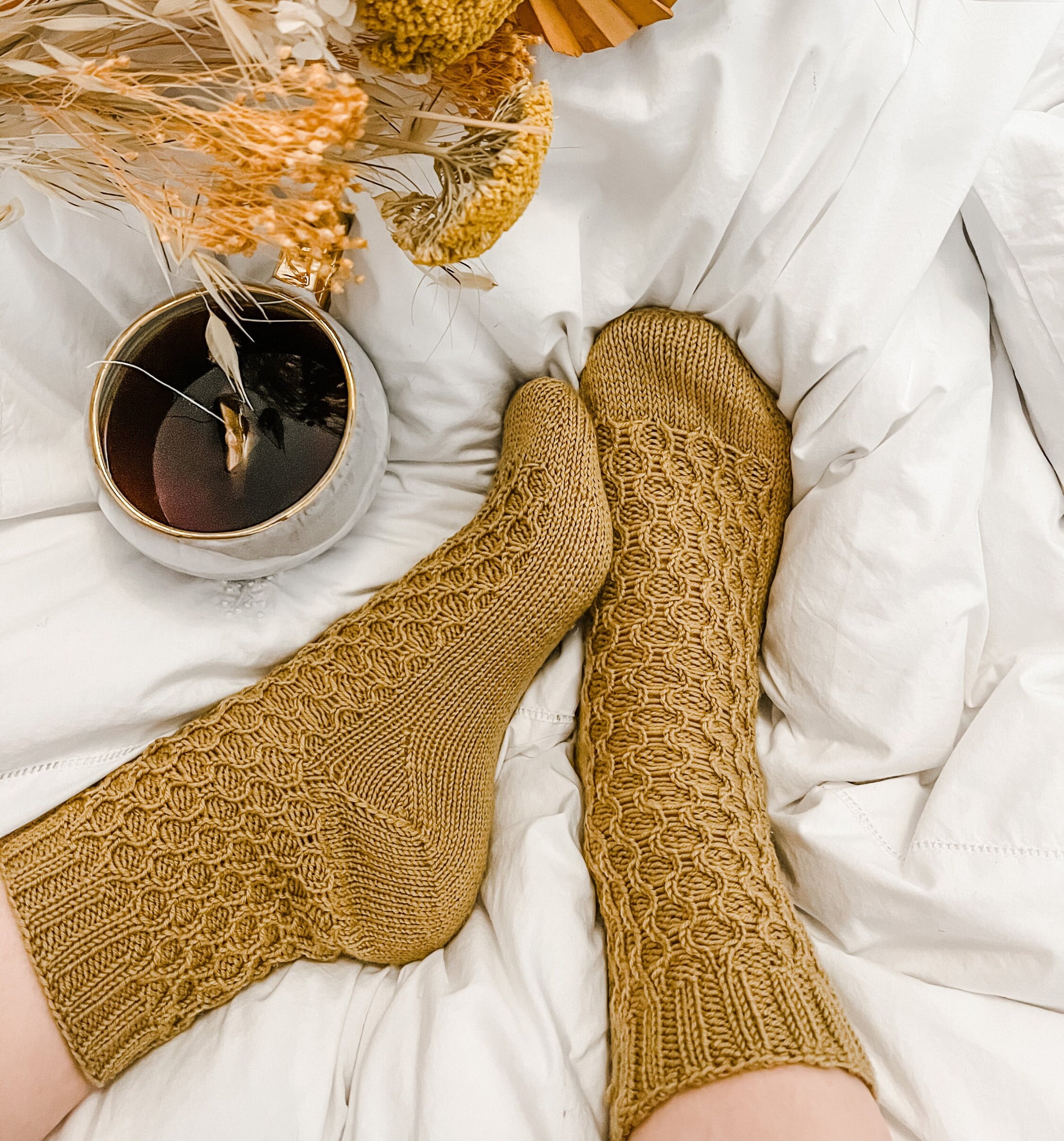 Honeycomb Cable Socks Knitting Pattern - Etsy