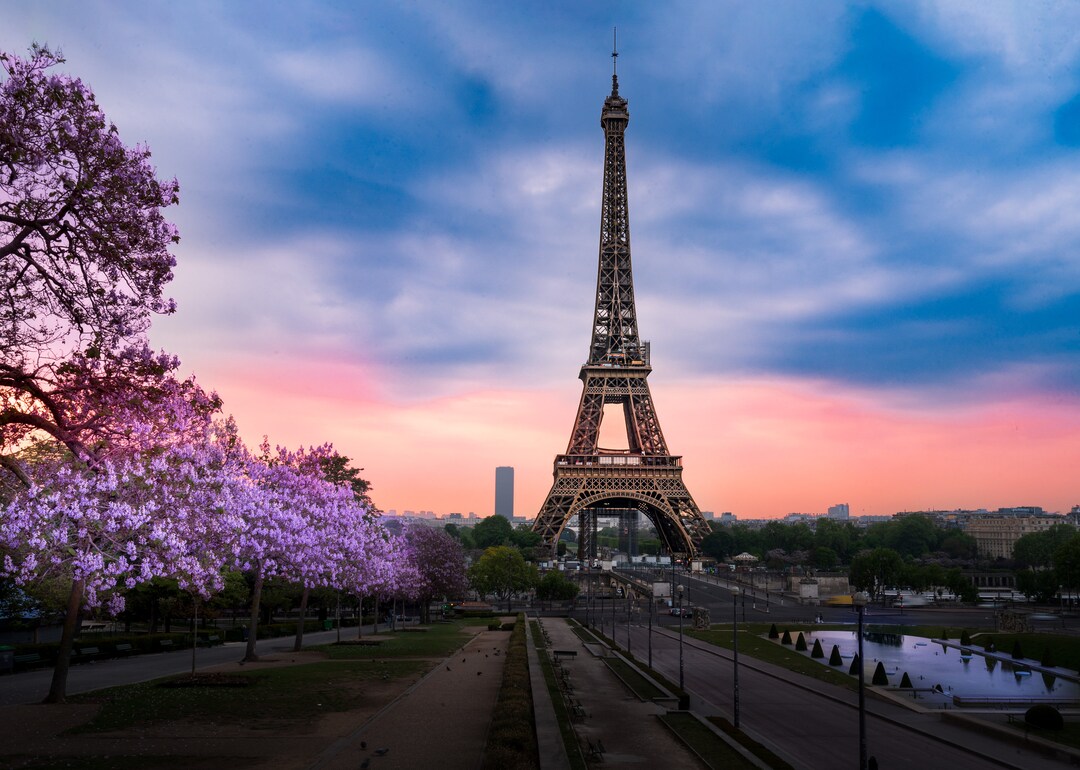 Dawn Photo of Eiffel Tower With Pretty Clouds Fine Art Print - Etsy
