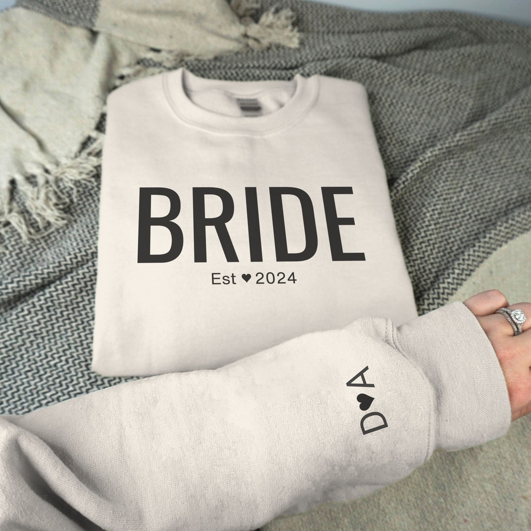 Custom Bride Engagement Gift, Bride Hoodie, New Mrs Sweatshirt, Bridal ...