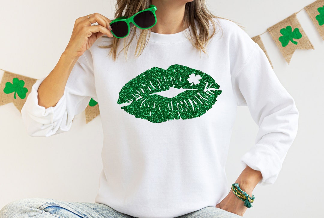 Patrick Day Lips Shirt,womens St Pattys Shirt,glitter Shamrock Tee,st ...