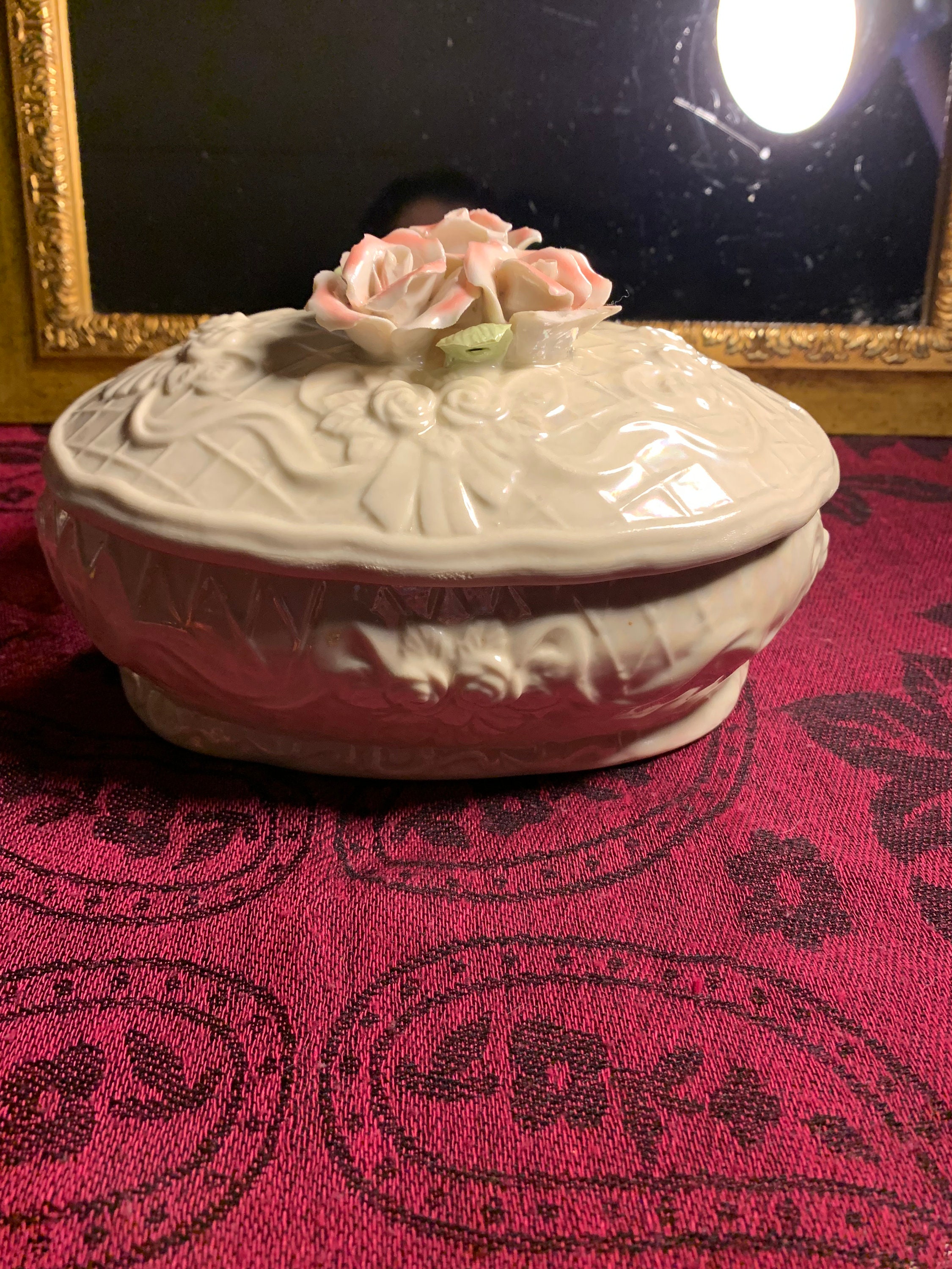 Vintage Rare Porcelain Trinket/jewelry Box W/roses on Top of Lid - Etsy