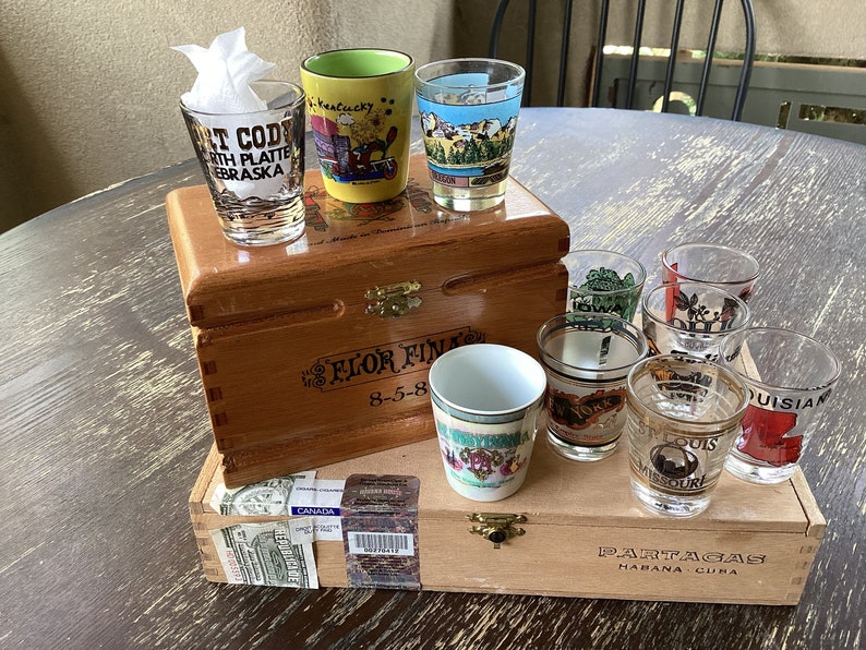 9 Vintage Americana Souvenir Shot Glasses - Etsy