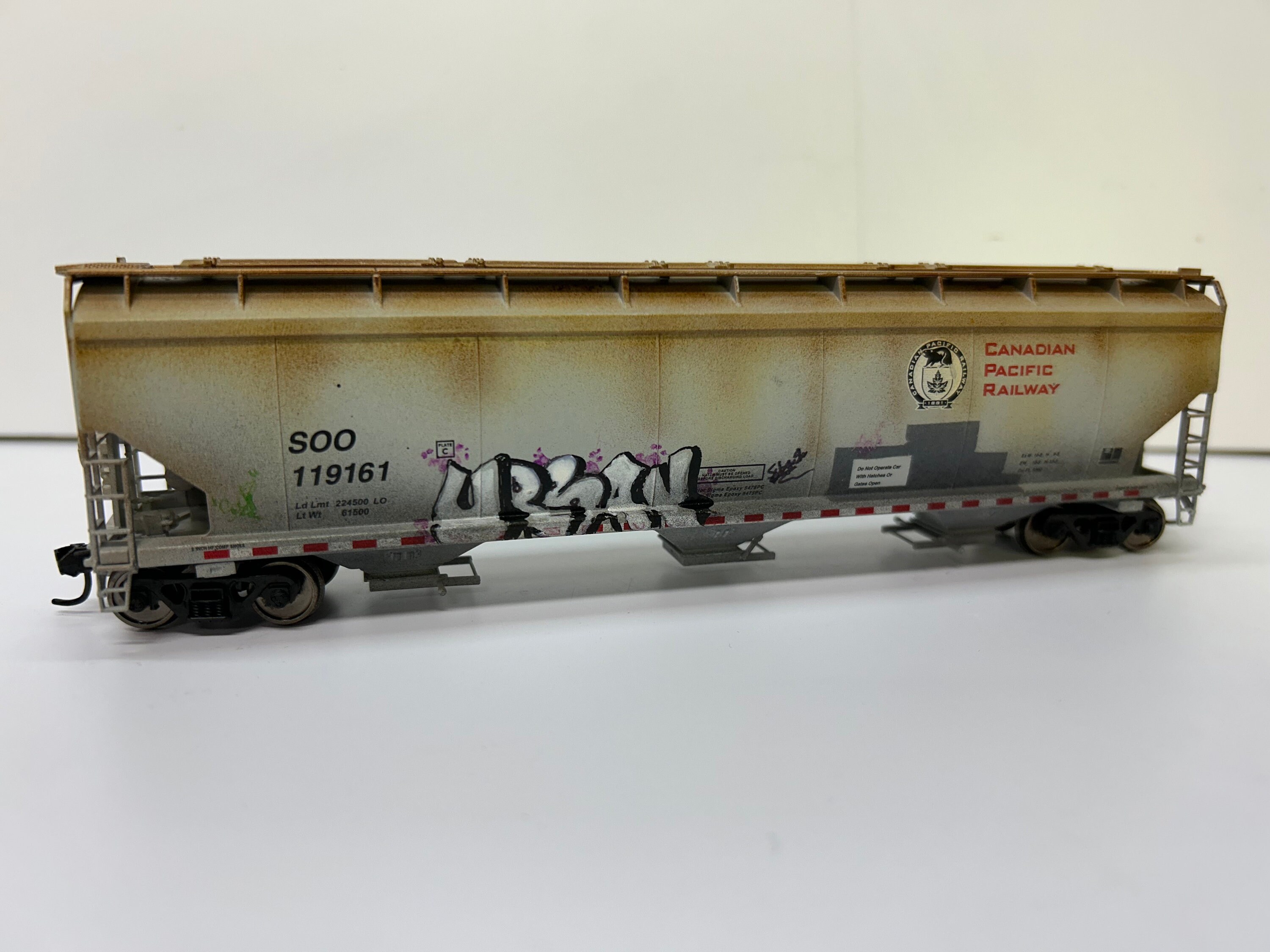 Custom Painted HO Scale Covered Hopper Model Train Car With Graffiti and Weathering - Etsy