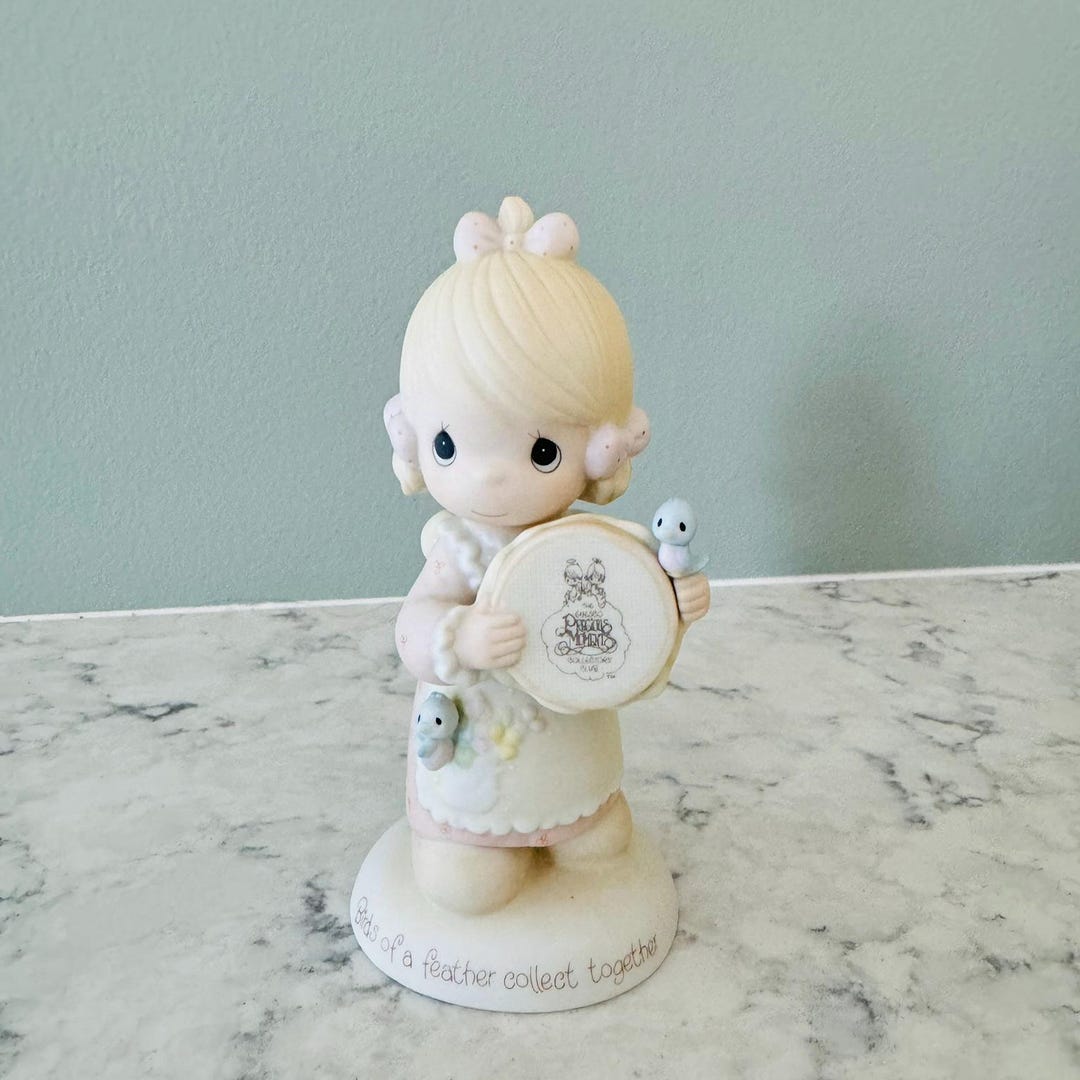 Vintage Precious Moments Figurine 'birds of a Feather Collect Together ...