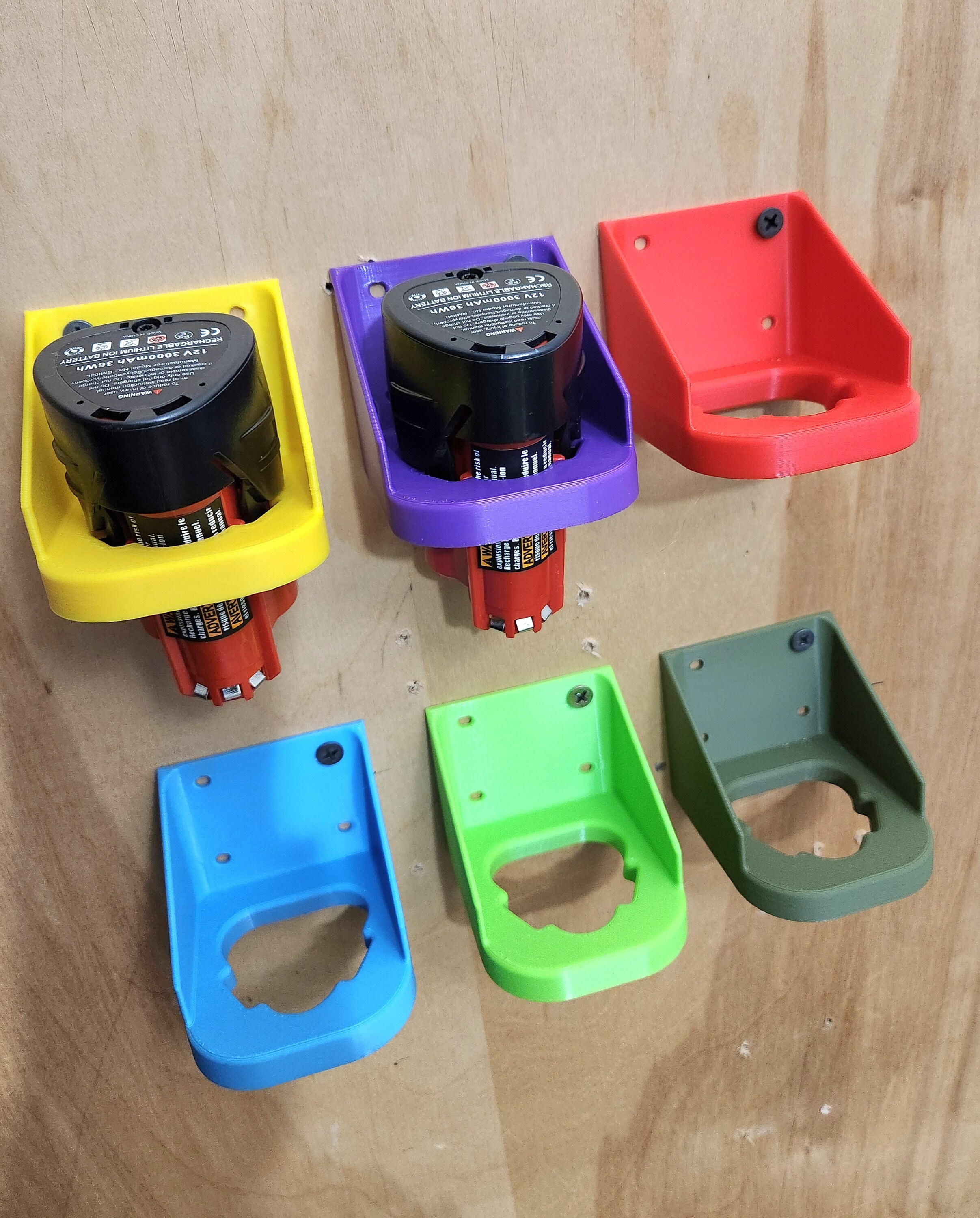 Wall-mounted Battery Holder/mount/bracket for Milwaukee M12 Batteries ...