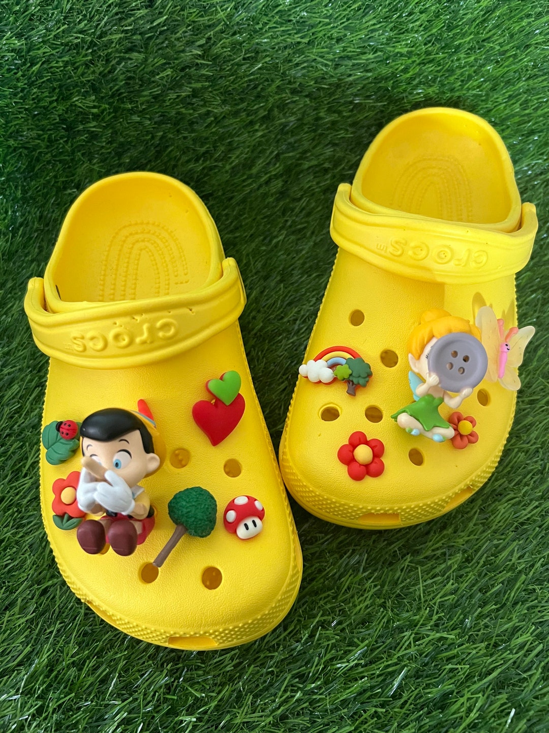 LIMITED EDITION - Peekaboo Tinkerbell OR Pinocchio Croc Charm Set (6pcs ...