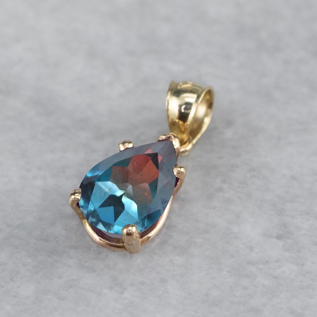 Alexandrite Quartz Pendant: 18k Gold Vermeil Sterling Silver Necklace ...