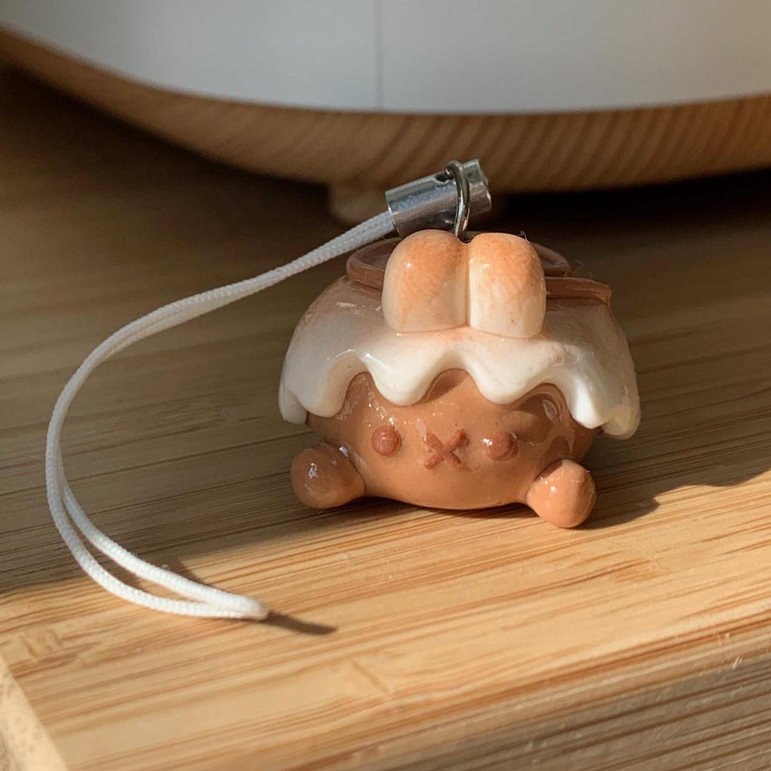 Bunny Cinnamon Roll Keychain - Cute Polymer Clay Charm, Kawaii Bag ...