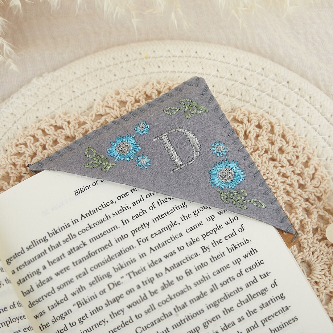 Personalized Embroidered Corner Bookmark,handmade Felt Triangle Page ...