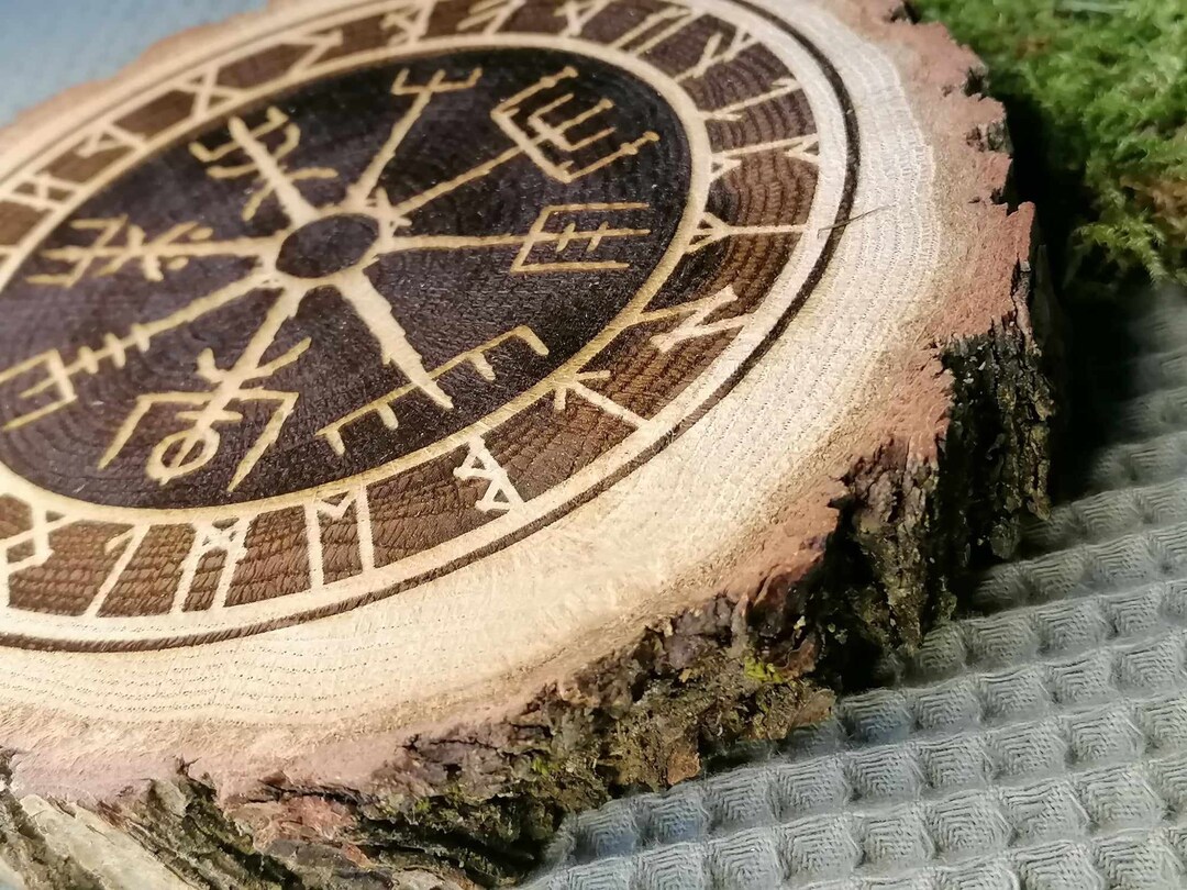 Altar Disc Rune Compass Vegvisir Viking Protection Rune - Etsy