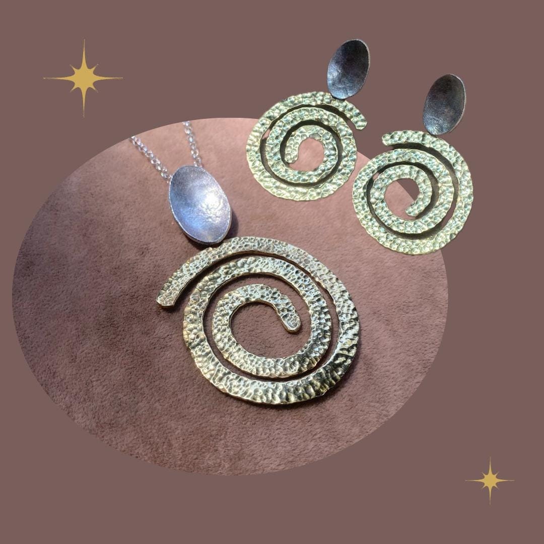 Life Cycle Jewelry Set | Necklace and Earrings Set - Etsy