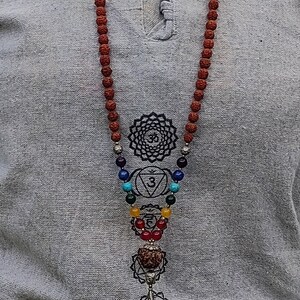 Rudraksha Mala With Seven Chakra Stones | Enhance Your Spiritual ...