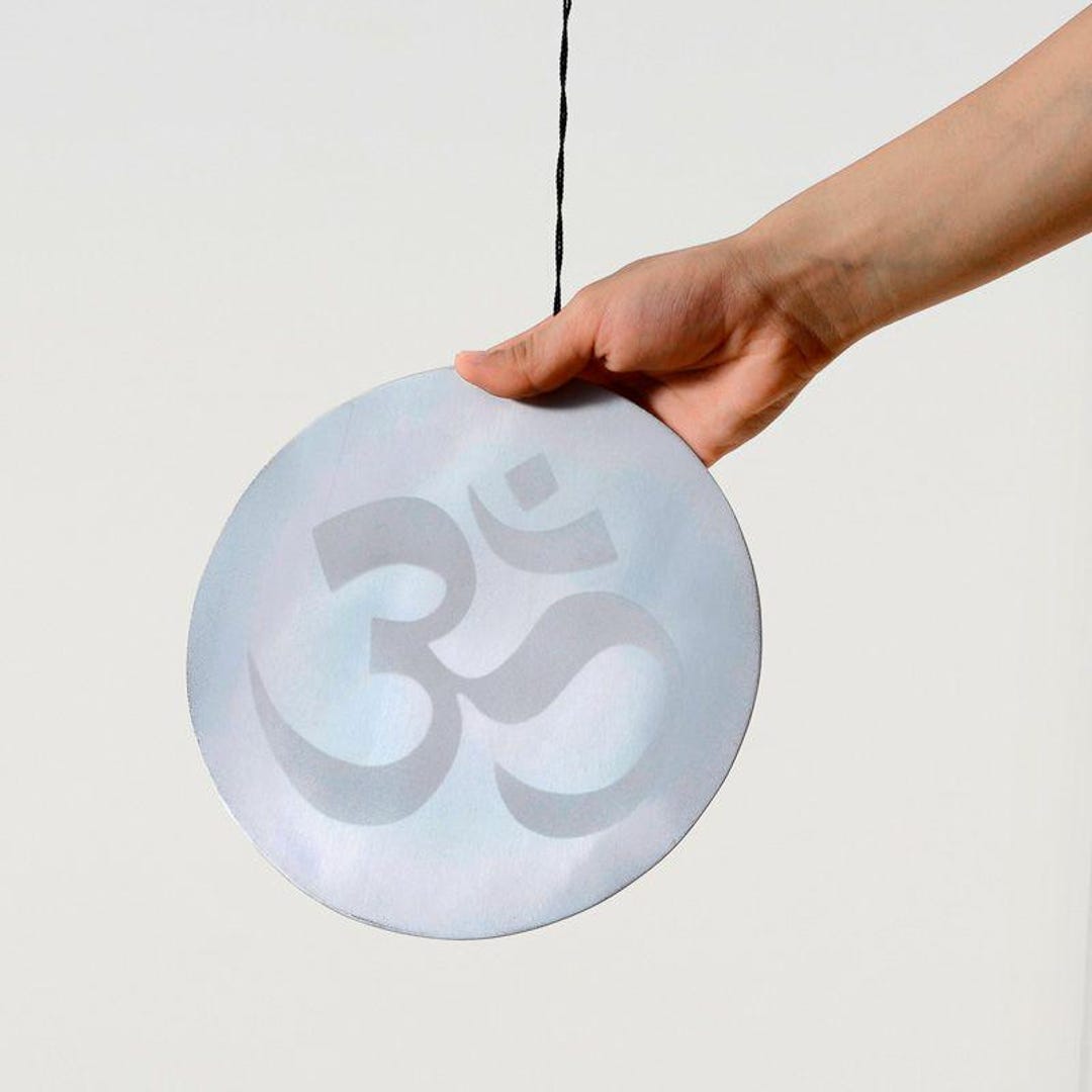 ॐ Large Om Wind Chimes - Harmonious Sound Sculpture With Weather ...
