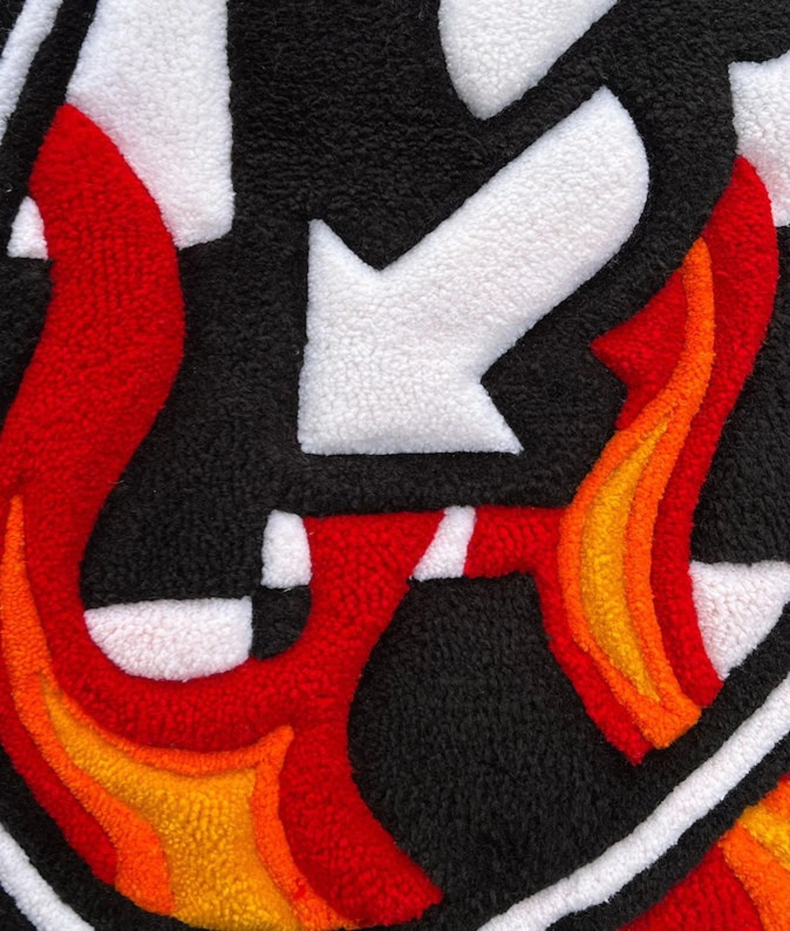 Uno Reverse Card Flame Handmade Thick Tufted Rugs , Uno Reverse Rugs ...