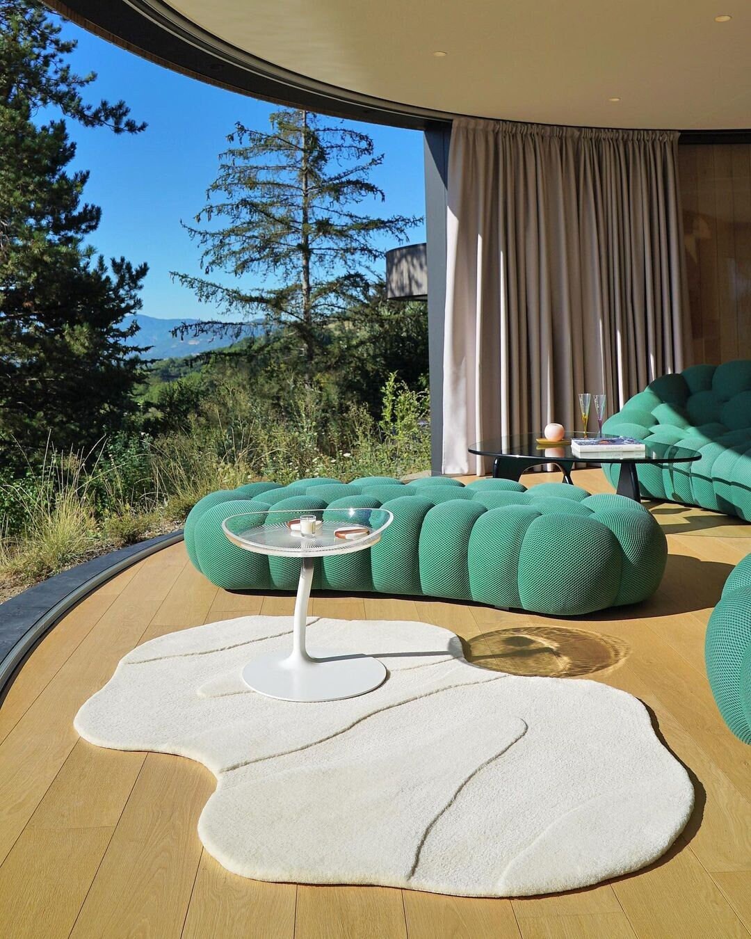 Irregular Shape Cream/white Handmade Wool Rug, Custom Hand-tufted Area ...