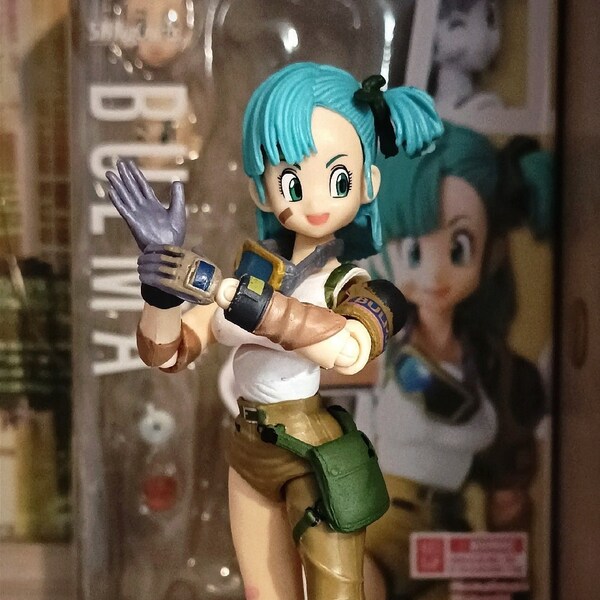Bulma Figure - Etsy