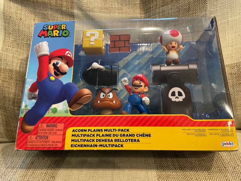 World of Nintendo Super Mario Acorns Plains Diorama Gift Set- New W ...