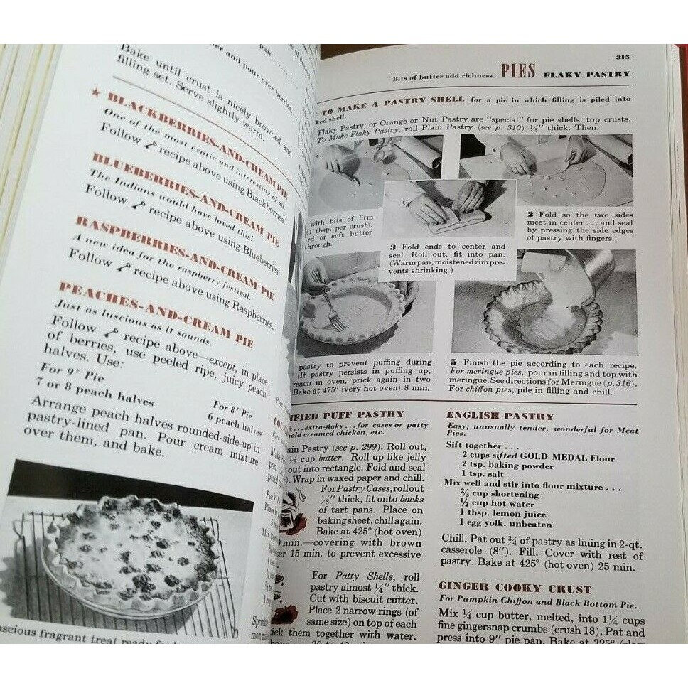 General Mills BETTY CROCKER'S Picture Cook Book 1998 Facsimile of First ...