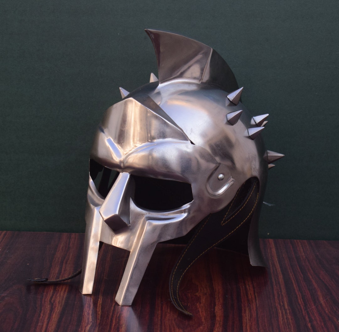 Maximus Gladiator Helmet, Spike Helmet, Ancient Greek Helmet Halloween ...