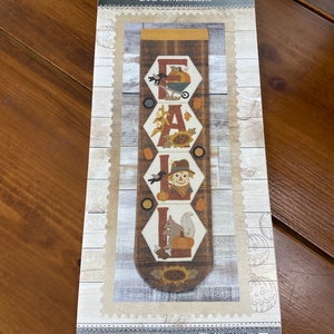 Hexi Block Door Greeter Wool Applique Kit Hanging Pattern by Buttermilk ...