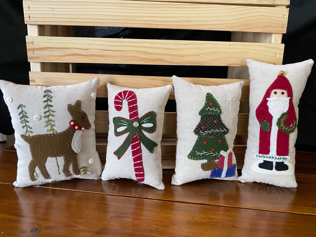 Wool Applique Kit Set of Four Holiday Pillows Pattern by Buttermilk ...