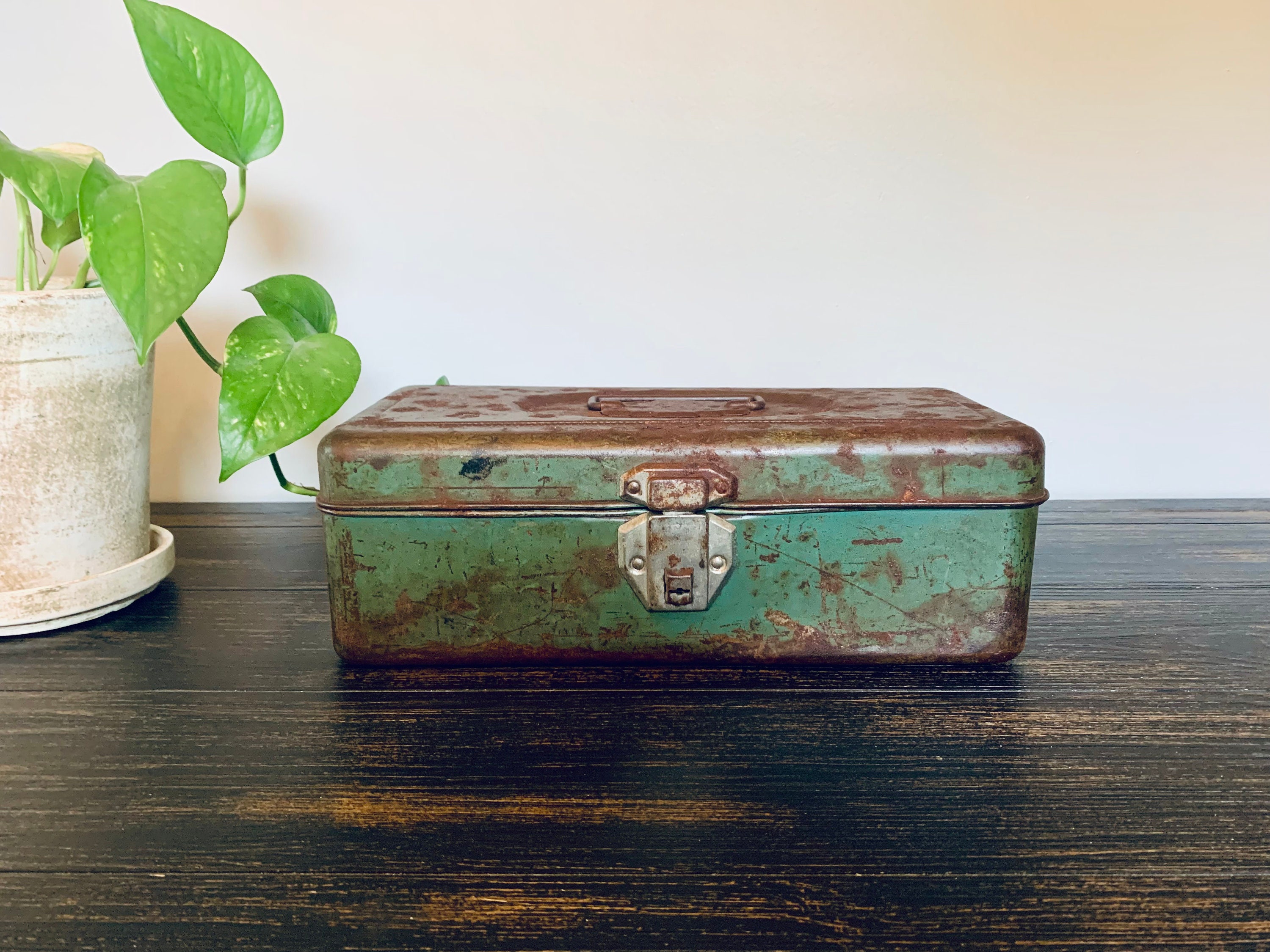 Chippy, Rusty Green Union Toolbox, Metal Storage Box - Etsy