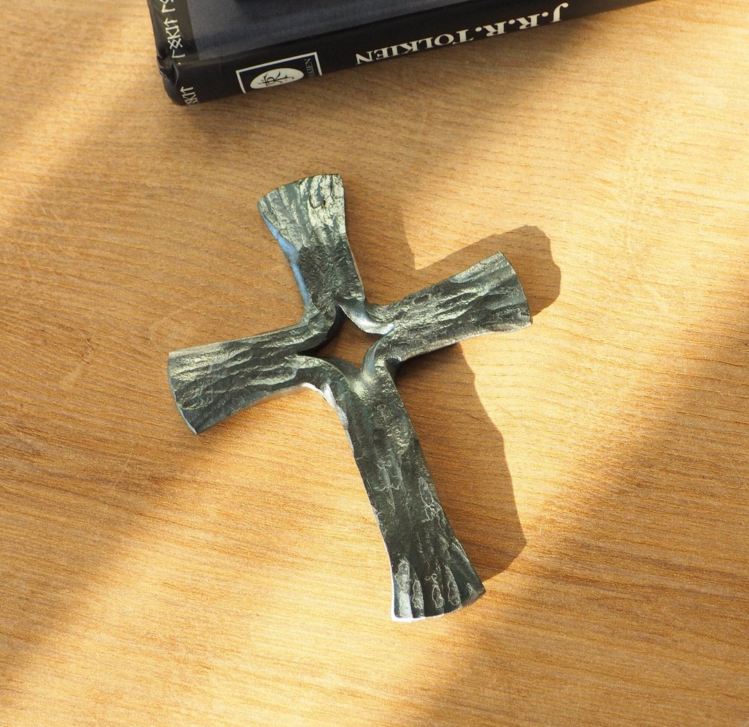Handforged Steel Cross // Crucifix Wall Decor - Etsy