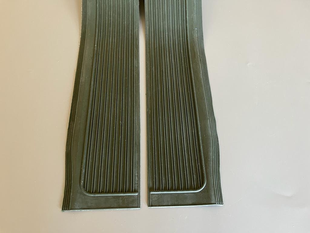 For Mercedes Benz R107 / W107 Door Rubber Sill Covers OLIVE GREEN New ...