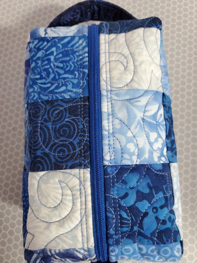 Small Boxy Zippered Bag - Etsy