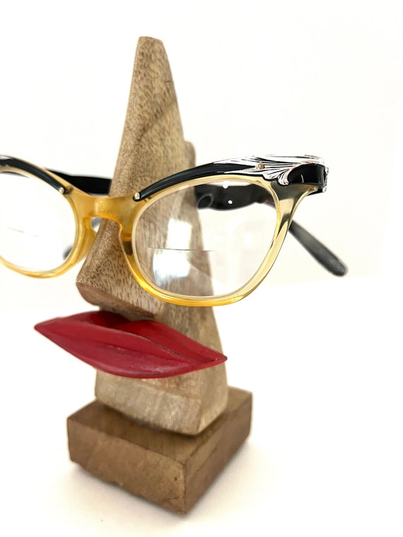 Vintage 1940s Cat Eyeglasses Gem