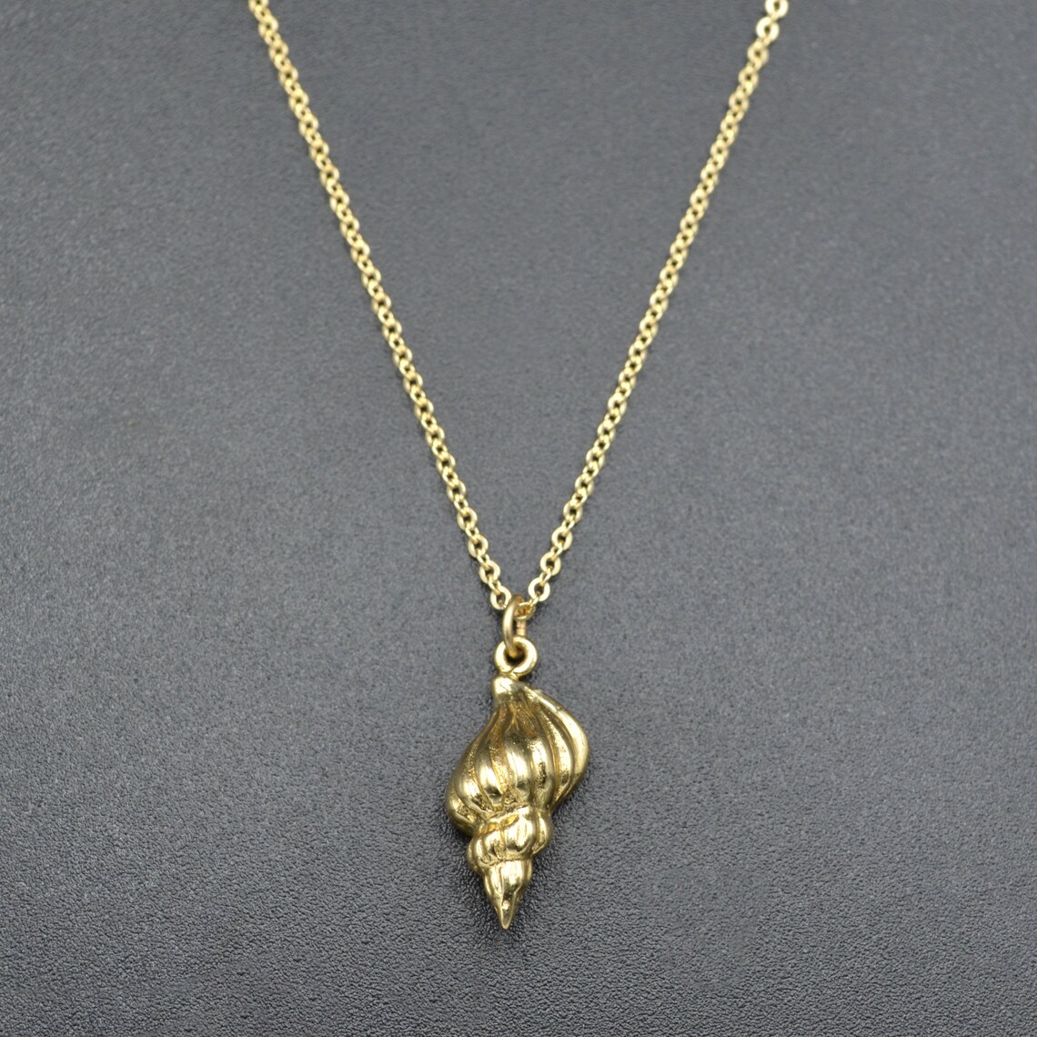 Vintage 14k Gold Seashell Pendant Necklace - Etsy