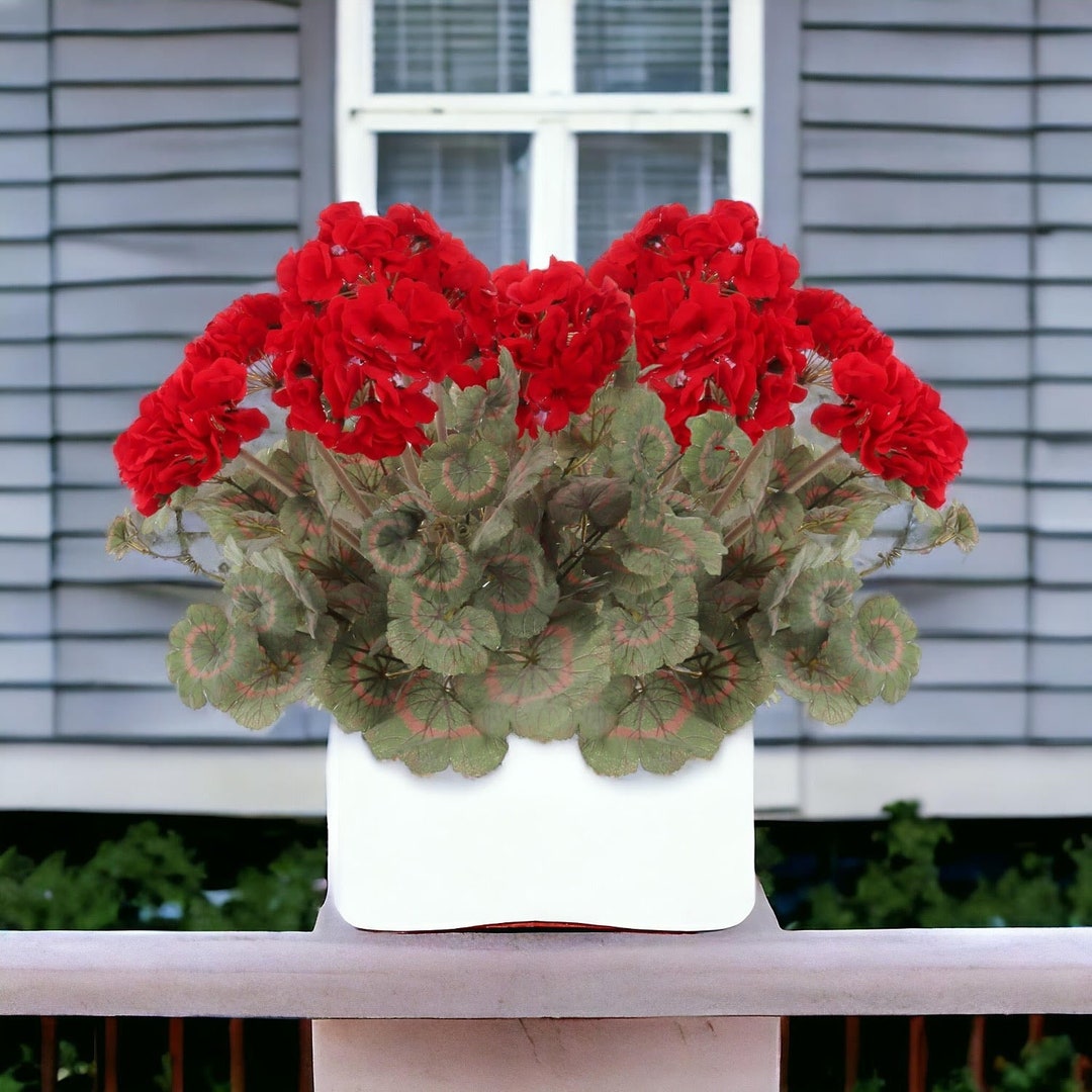 FLORIANA RED ARTIFICIAL Geranium Flower Bush Indoor and Outdoor Use ...