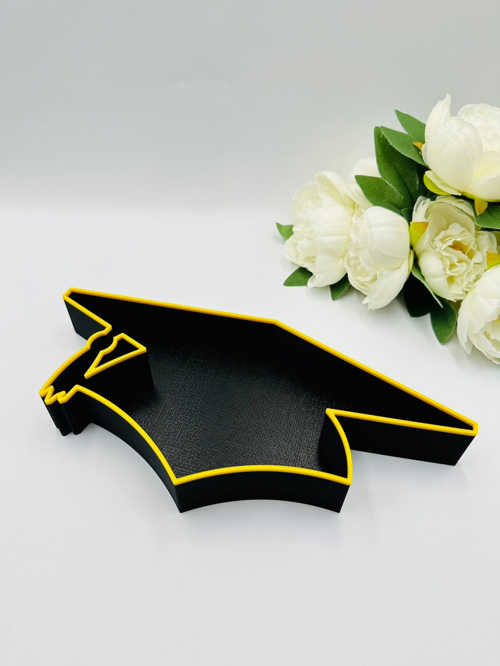 Graduation Cap Shape Tray Class of 2024 Party Decors High School Grad ...